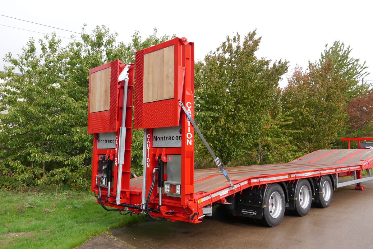 Montracon expands its Machinery Carrier trailer range - Montracon